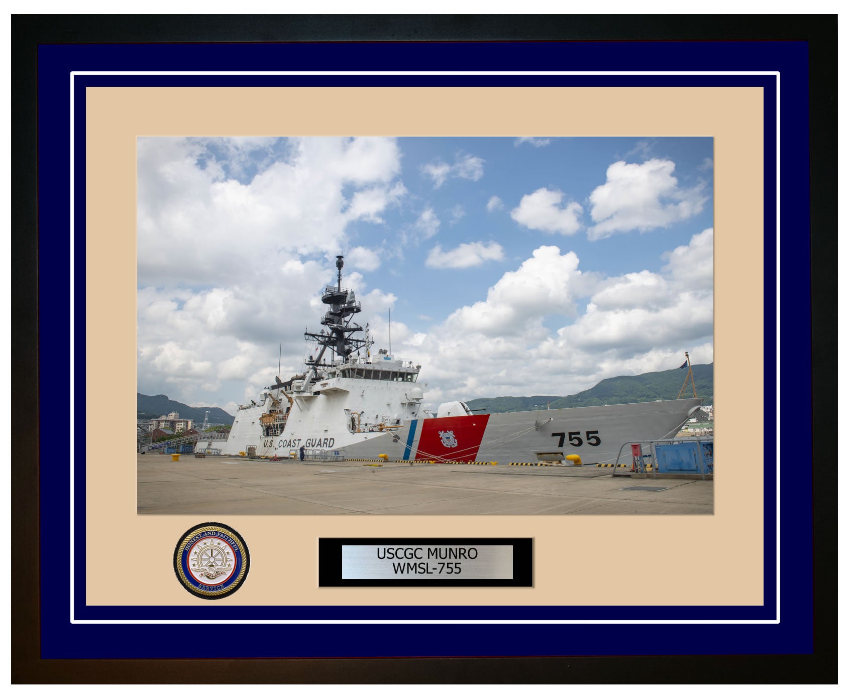 USCGC MUNRO WMSL 755 Framed Coast Guard Ship Photo 232WMSL755 – Navy ...